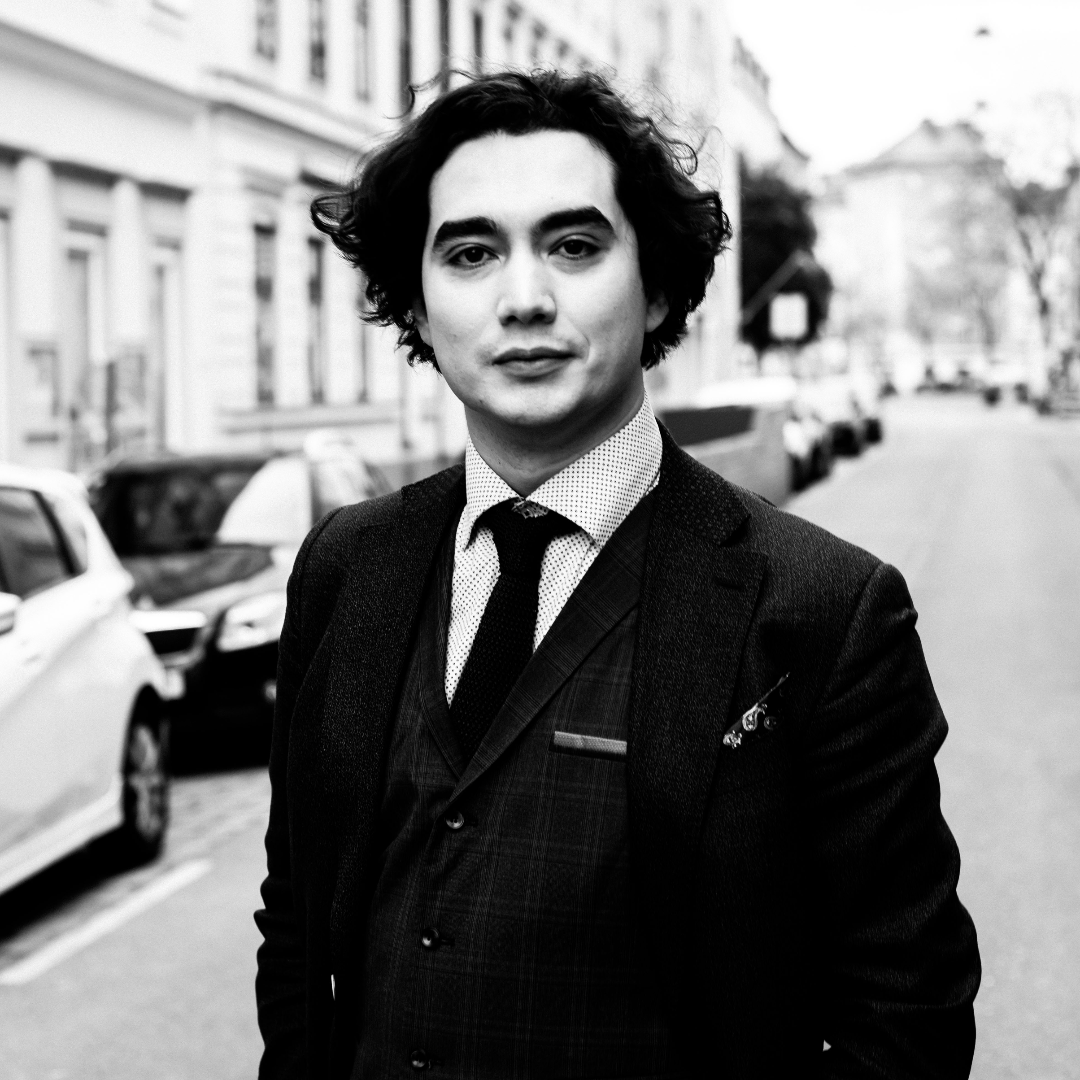 MIKHAIL TIMOSHENKO is Marcello in La Bohème in Toulouse - Agence Massis ...